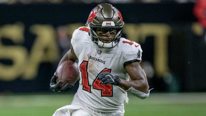 NFL Week 7 Injury Spotlight: Chris Godwin Dislocated AnklePortsmouth ...